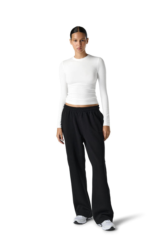 Peep Long Sleeve Top in White – SistersandSeekers