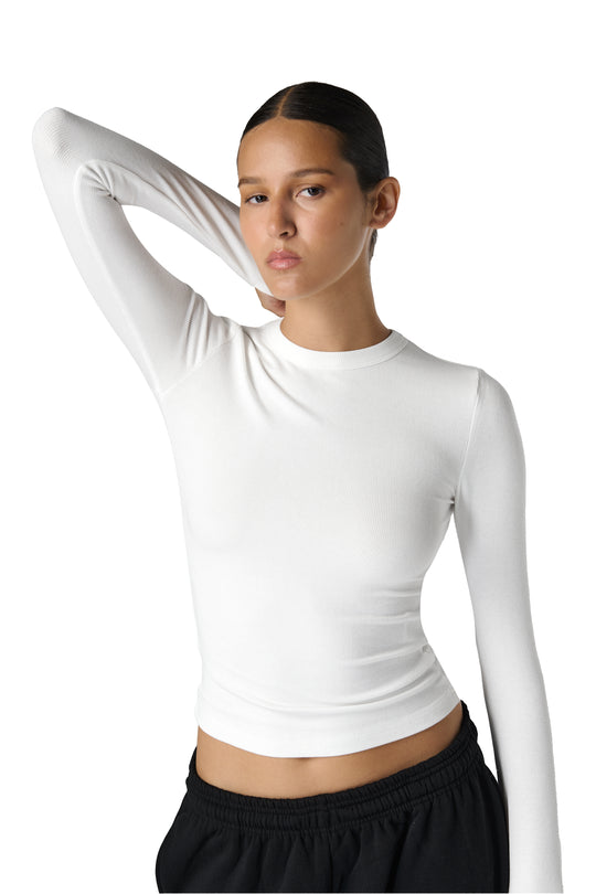 Peep Long Sleeve Top in White – SistersandSeekers