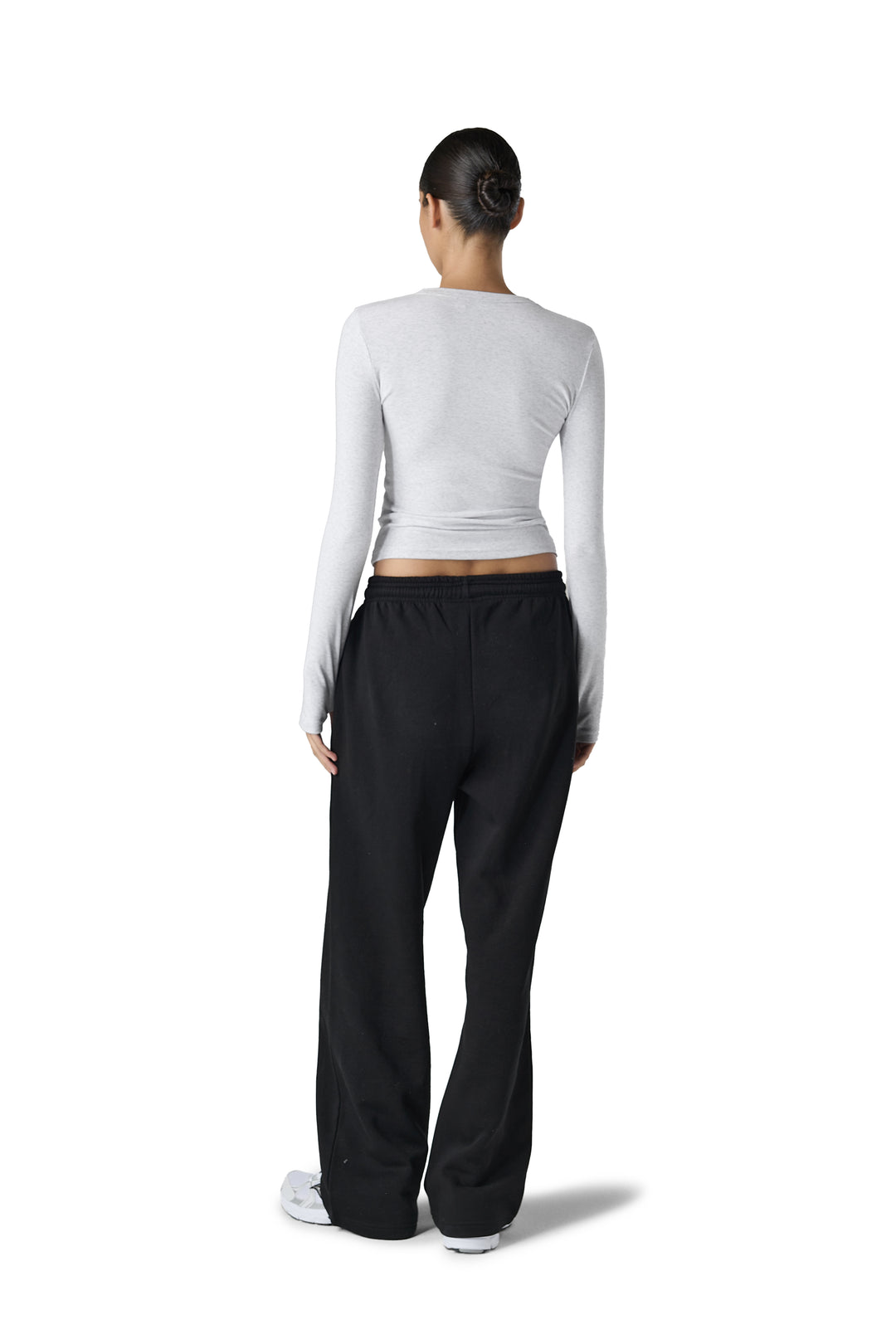 Peep Long Sleeve Top in Passive – SistersandSeekers