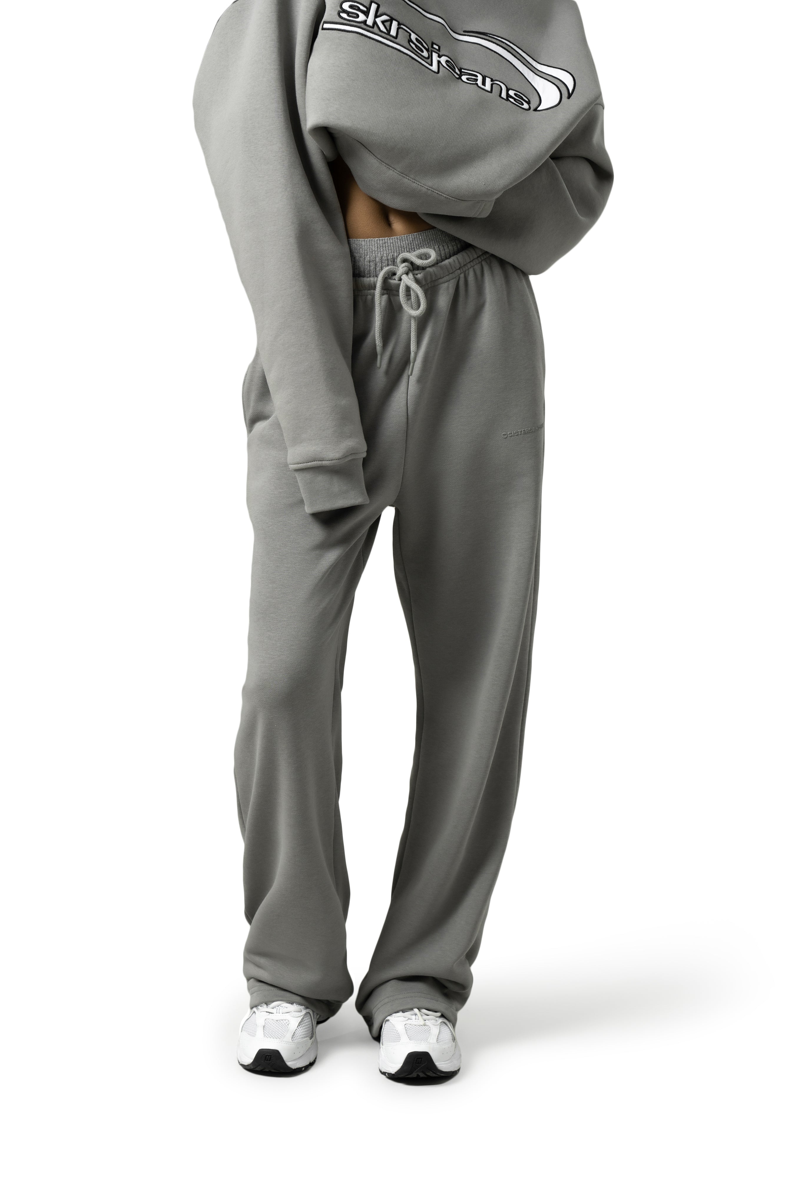 Series Wide Leg Sweatpants in Wolf – SistersandSeekers